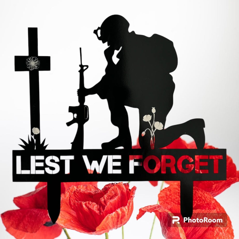 Remembrance Day Memorial Black Acrylic Gloss Lest we forget soldier ga ...
